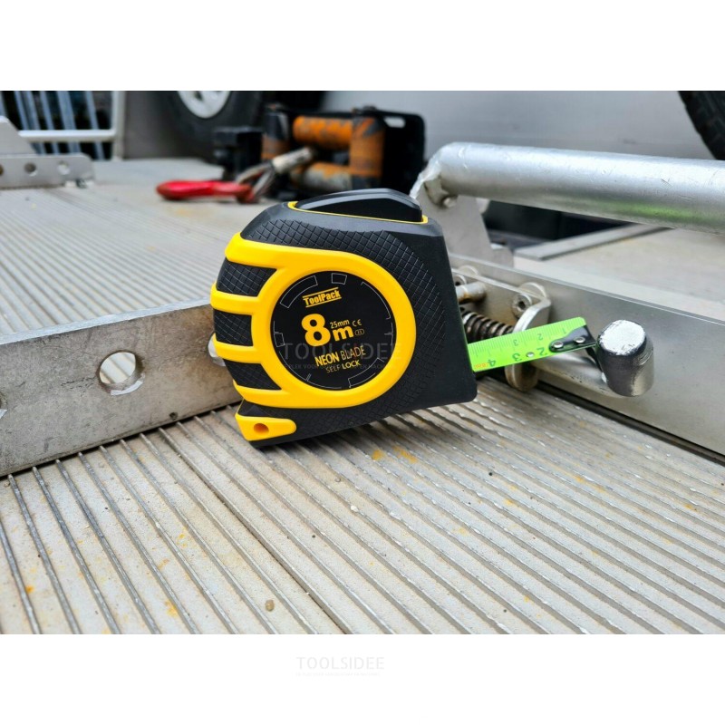 Toolpack tape measure 8m - neon lit in the dark - toolsidee.co.uk