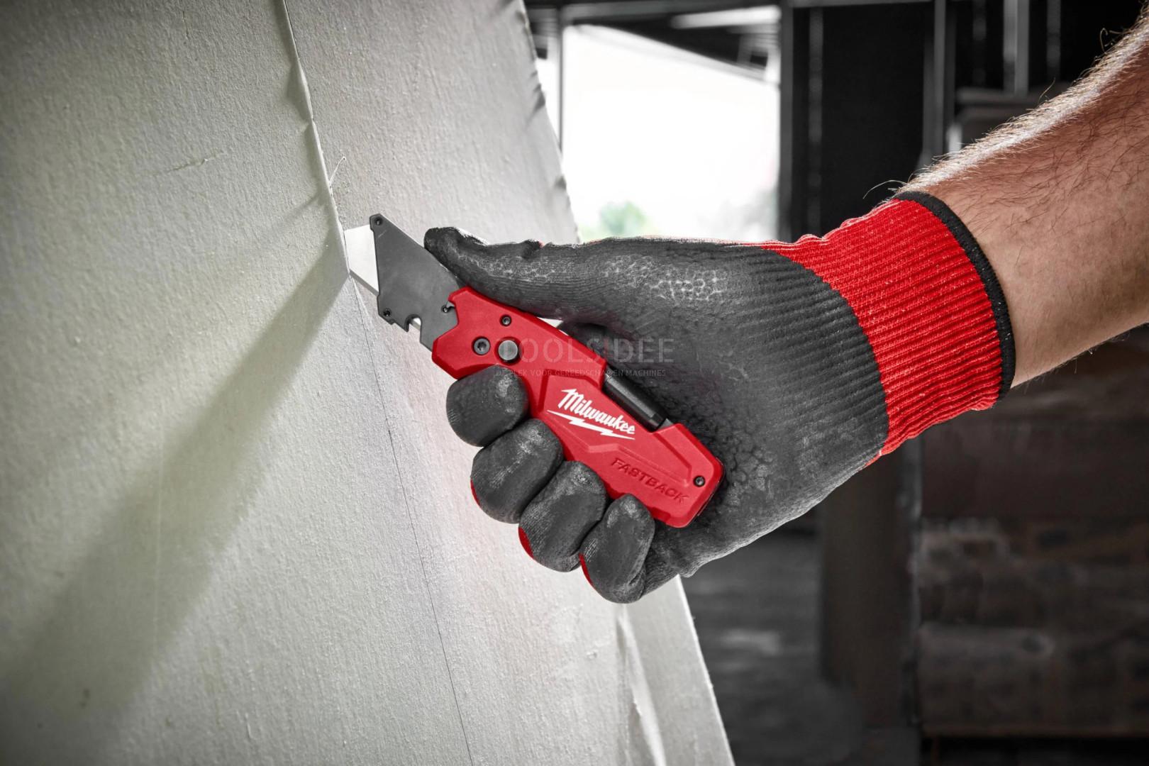 Milwaukee fastback 6-in-1 tilting knife 4932478559 - toolsidee.co.uk